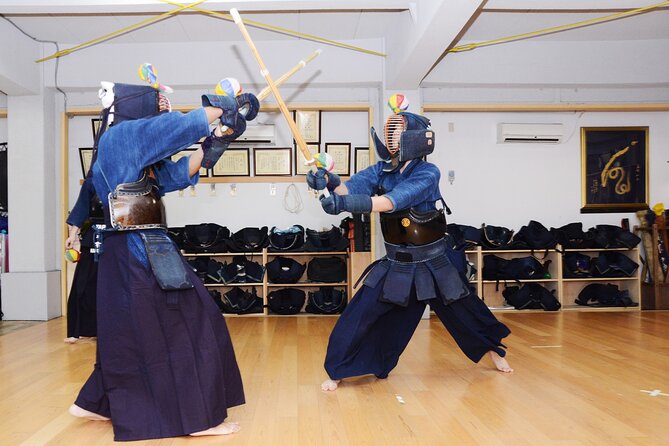 Kendo/Samurai Experience In Okinawa - Donning the Kendo Armor