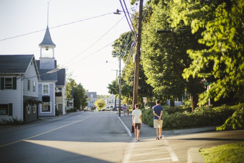 Kennebunkport: A Garden Stroll - Authentic, Informative, and Relaxed