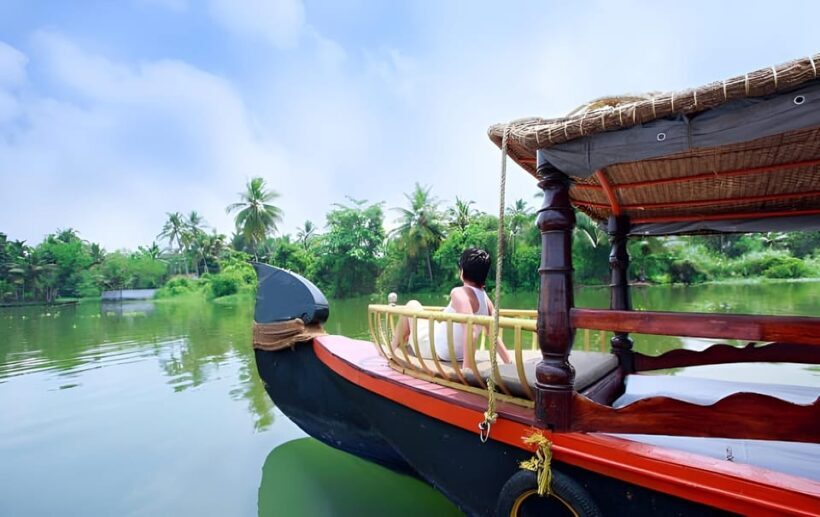 Kerala: Alappuzha River Cruise with Village Walk - What Is the Kerala Alappuzha River Cruise with Village Walk?