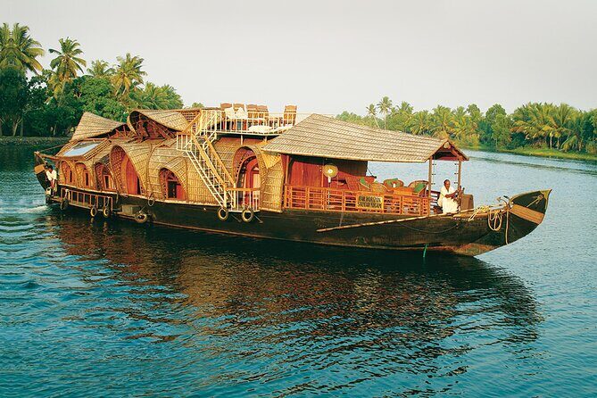 Kerala Backwater and Beach - Key Points