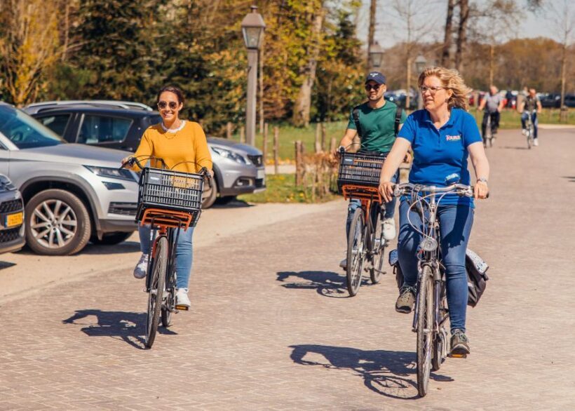 Keukenhof: Flower Fields Small-Group Cultural Bike Tour - Key Points