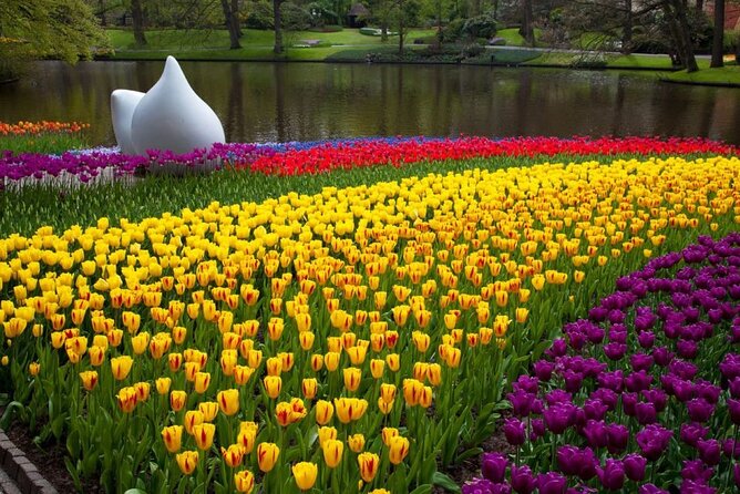 Keukenhof, Tulip Farm & Windmill Cruise: Day Tour From Amsterdam - Keukenhof - The Captivating Flower Garden