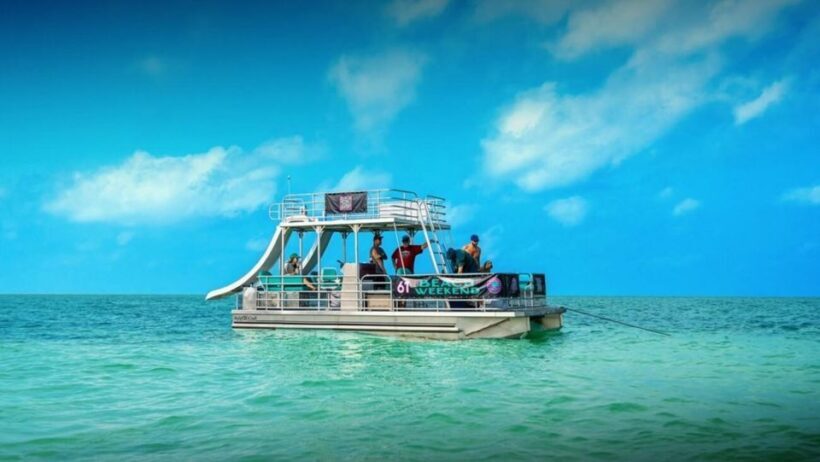 Key West: Double Decker Pontoon Boat Rental - Key Points