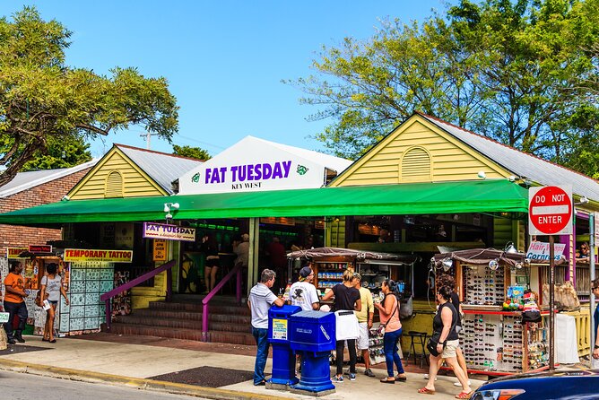 Key West Haunted Pub Crawl Walking Tour - Tour Highlights