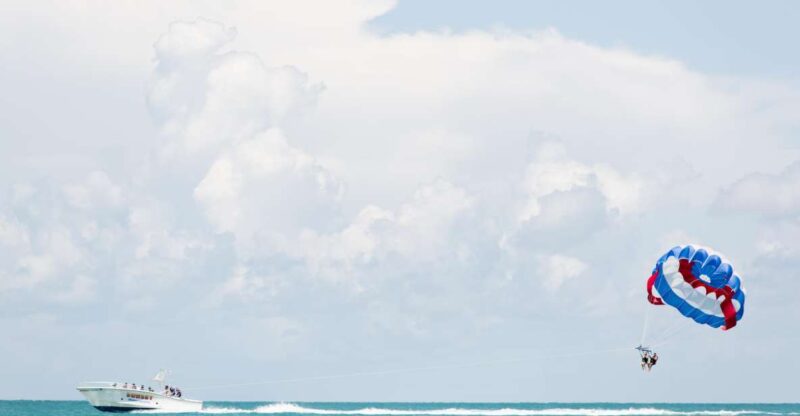 Key West Parasailing at Smathers Beach - Who Will Enjoy This Tour?