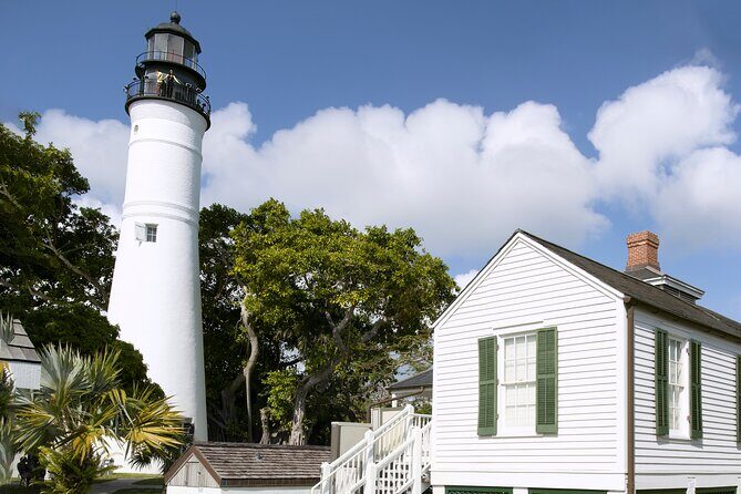 Key West Scavenger Hunt Walking Tour and Game - What to Expect on the Tour