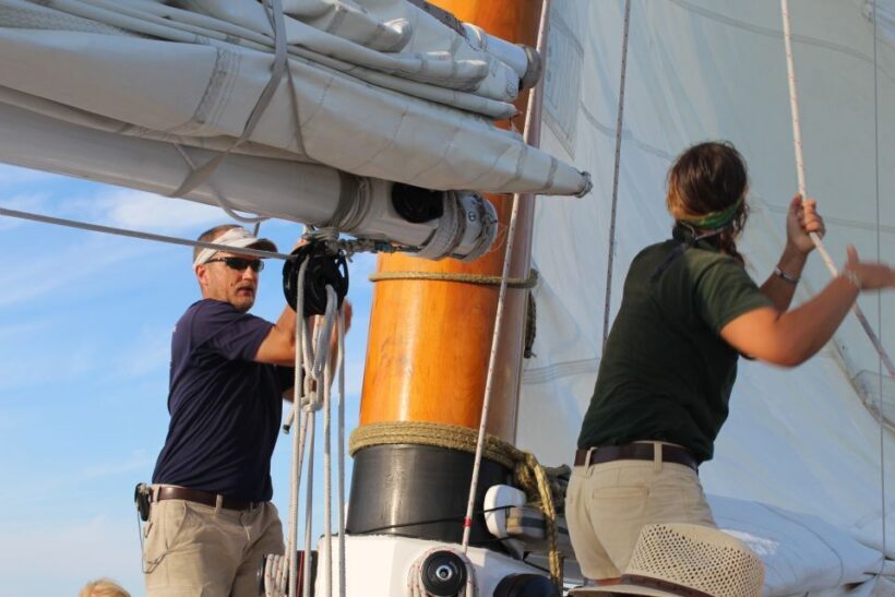 Key West: Schooner Sunset Sail with Food & Drinks - The Cruising Experience and Views