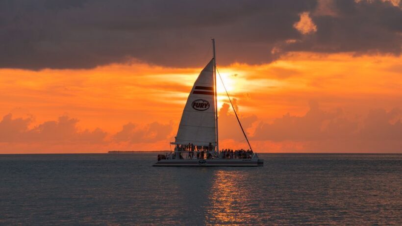 Key West: Sunset Sail with Live Band, Drinks, and Appetizers - Who Is This Cruise Best For?