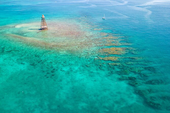 Key West Sunset Snorkel With Unlimited Draft Beer & Wine - Onboard Amenities and Beverages