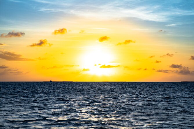 Key West Sushi Sunset Cruise With Complementary Drinks - Accessibility and Convenience