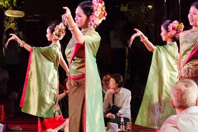 Khantoke Dinner Experience & Cultural Dance Show with Transfers - Key Points