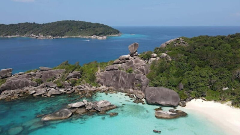 Khao Lak : Similan Islands Speed Catamaran Premium Morning - Lunch and Relaxation on White Sand Beach