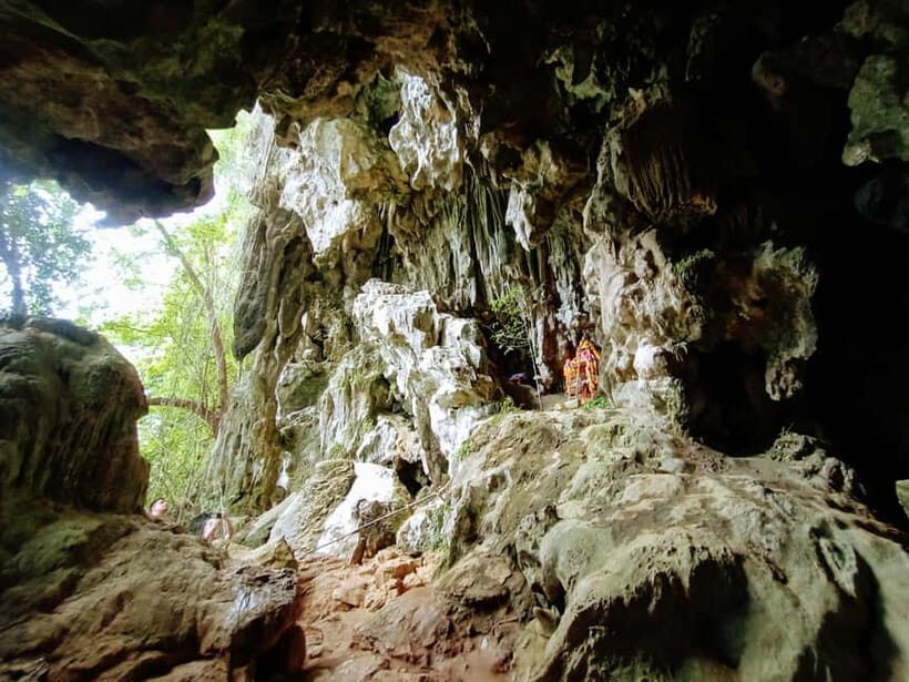 Khao Sok: Cheow Larn Lake, Jungle Walk & Cave Explorer - Key Points