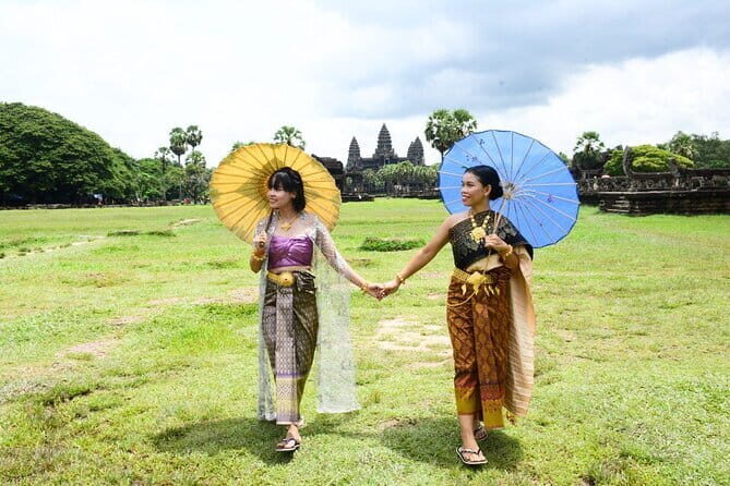 Khmer Traditional Custom Dressing Tour at Angkor Wat - Key Points