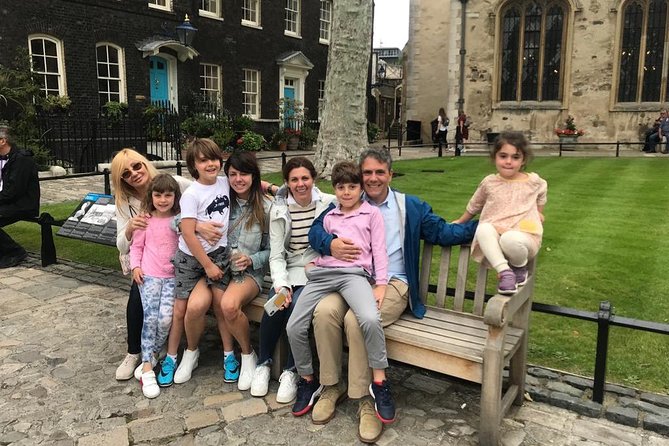 Kid-Friendly Private Tower of London Tour With Blue Badge Guide - Tour Experience and Feedback