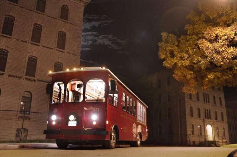 Kingston: Ghosts and Mysteries Trolley Tour - Introduction to the Tour Experience