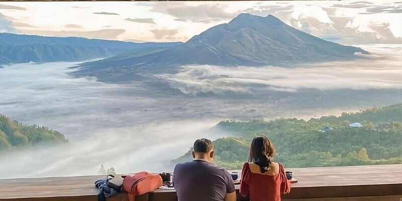 Kintamani: Aesthetic Cafe Sunrise Experience with Breakfast - Key Points