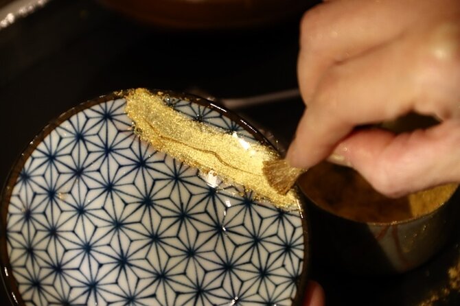 Kintsugi Experience: Art of Golden Joinery in Tokyo - Embracing Imperfection: The Philosophy of Kintsugi
