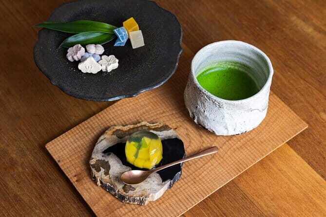 Kintsugi Workshop Class in Shibuya, Tokyo with mon cadeau - A Closer Look at the Experience