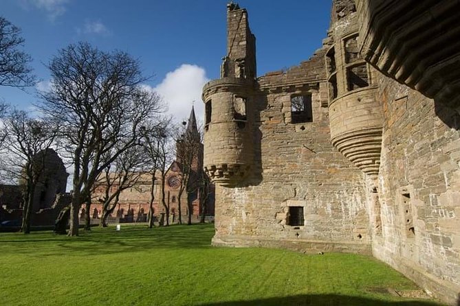 Kirkwall Private Walking Tour - Key Points