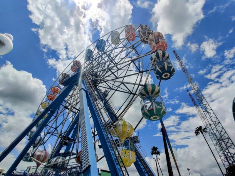 Kissimmee: Old Town Ferris Wheel, Attractions, and Dinner - Dining: An All-American Affair