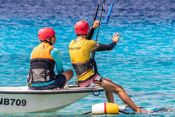Kitesurfing 3 hours private lesson - Key Points