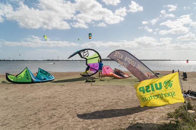 Kitesurfing and windsurfing in Sicily in the Lo Stagnone lagoon - FAQ