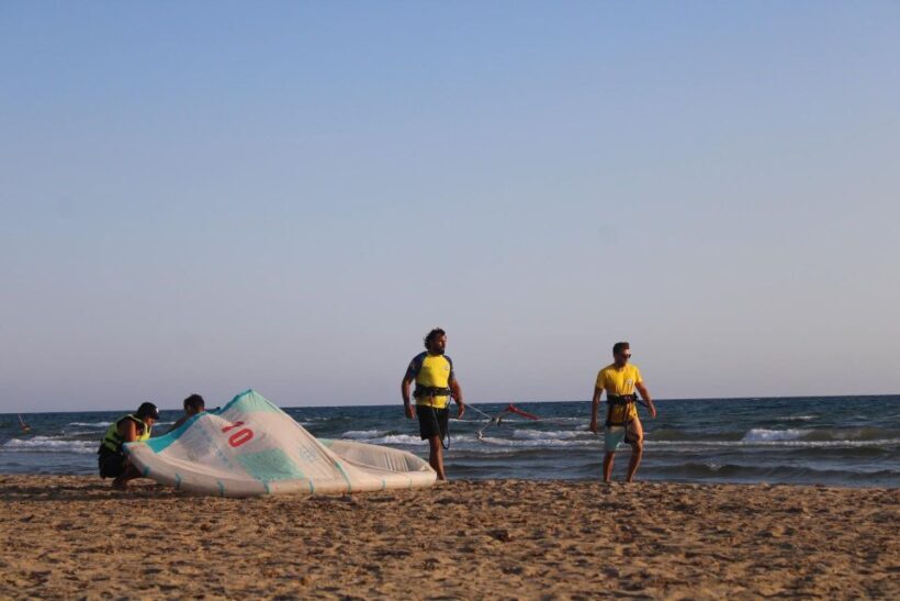 Kitesurfing Equipment Rental near Syracuse - FAQ