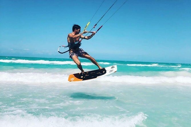 Kitesurfing lessons in Isla Holbox - The Practicalities: Booking, Cost, and Logistics