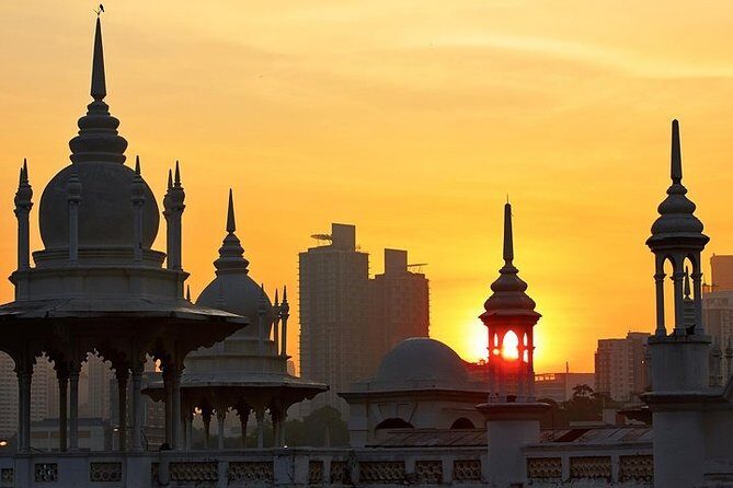 KL Evening Tour with Symphony Fountain Show & KL Tower Ticket SIC - A Detailed Look at the Tour Experience