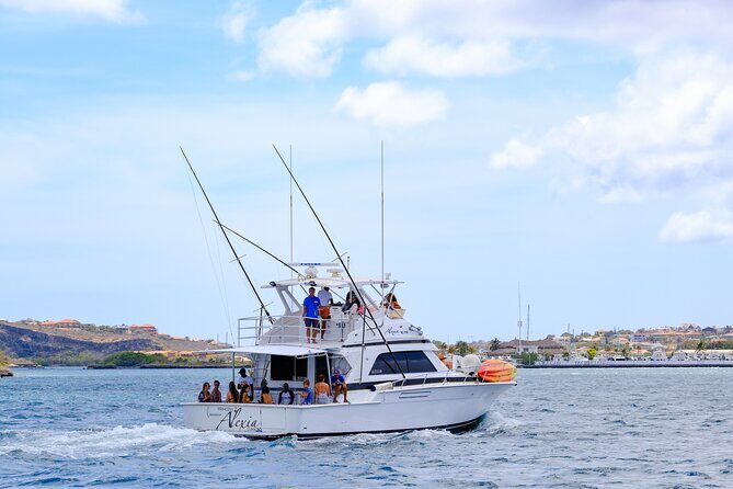 Klein Curacao Daytrip - All Inclusive Full Day Boat Tour - The Realistic Look at the Experience