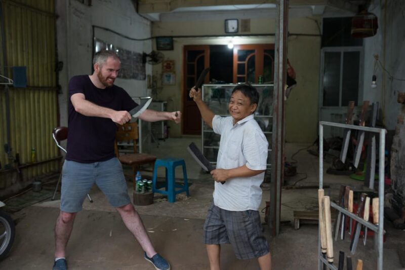 Knife Making in Blacksmith Village in Hanoi - The Itinerary: What to Expect