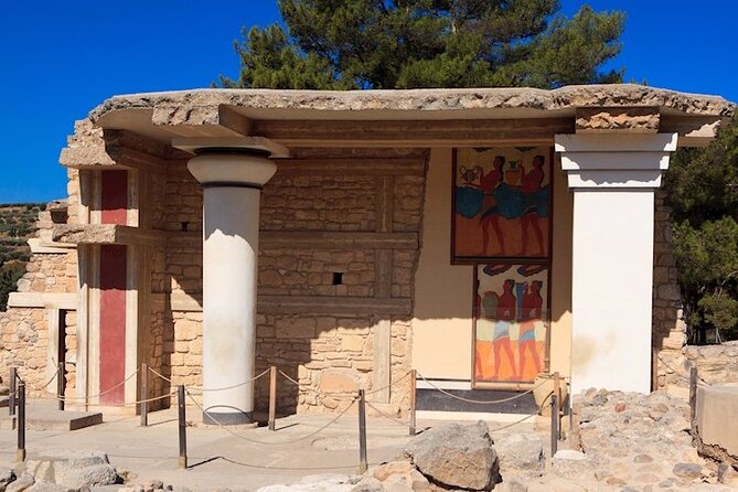 Knossos & Archaeological Museum Shared Guided Tour From Chania - Pricing and Additional Costs