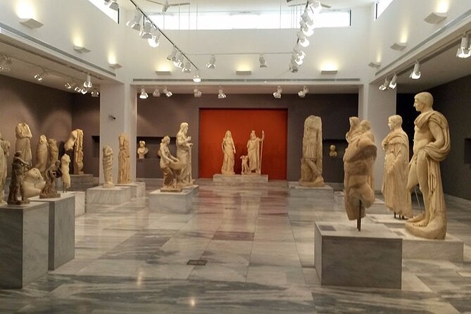 Knossos & Archaeological Museum Shared Guided Tour From Chania - Pickup and Accessibility