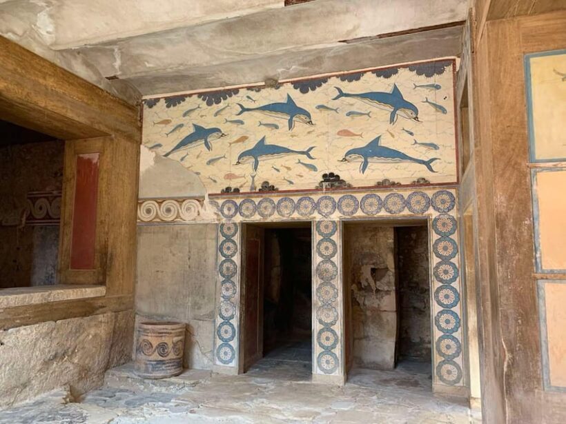 Knossos: Labyrinth of Knossos Skip-the-Line Walking Tour - Why This Tour Might Be a Good Choice for You