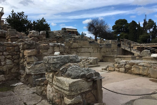 Knossos Palace Exclusive Tour (Small Group) - Traveler Feedback and Ratings