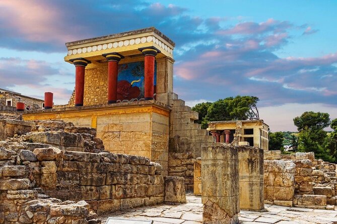 Knossos Palace guided tour - Heraklion City tour + market - Exploring the Knossos Palace Guided Tour - Heraklion City and Market Experience