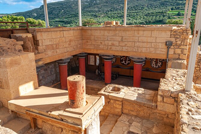 Knossos Palace Private Walking Tour - The Sum Up