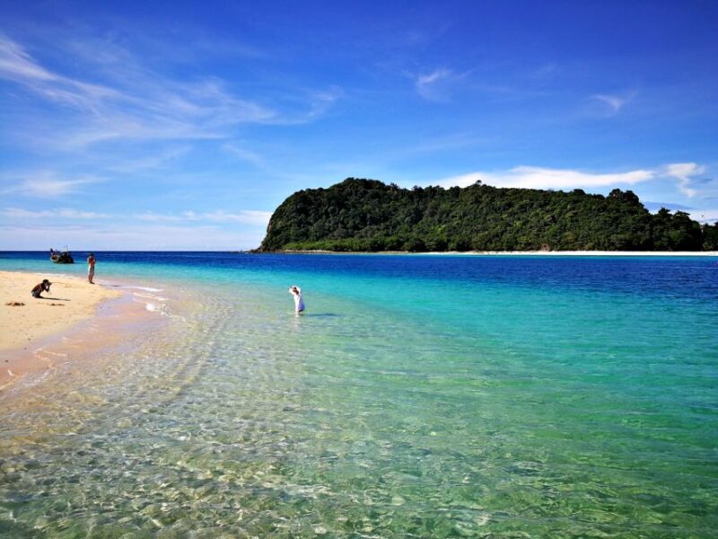 Ko Lanta: Private Exclusive Longtail to Ko Rok With Lunch - Authentic Experiences and Traveler Feedback