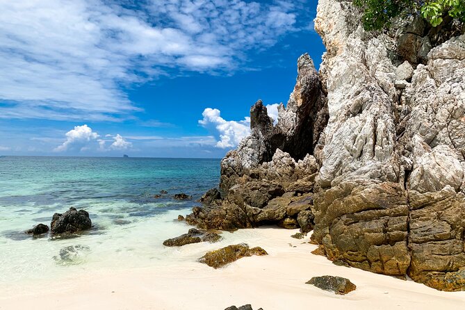 Ko Phi Phi, May, Khai by Premium Speedboat with Lunch: Best Value - The Bottom Line: Who Will Love This Tour?