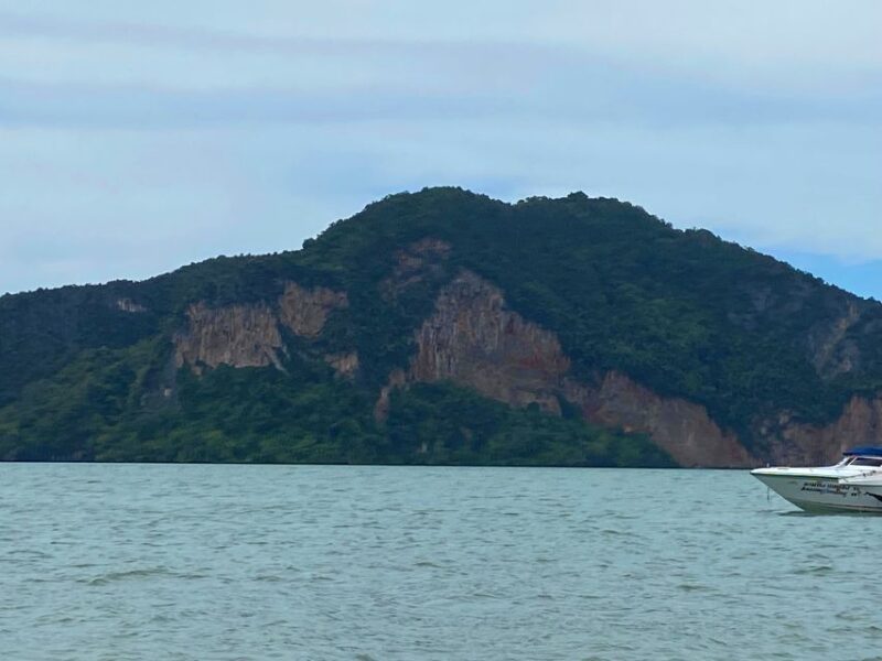 Ko Yao: Premium James Bond Island Trip by Speedboat & Canoe - Authentic Experiences and Authenticity