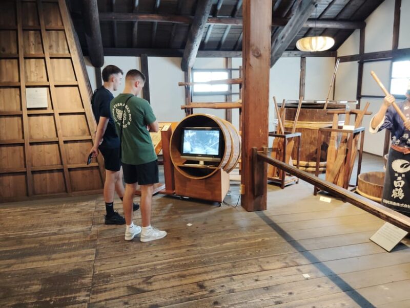 Kobe: 5 Sake Breweries Private Tour - Sake Education and Tasting Experience