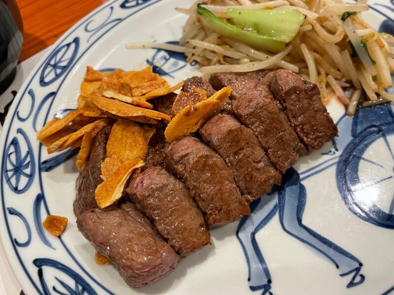 Kobe: Bar Hopping Tour With a Local Guide - Dress Code and Local Etiquette