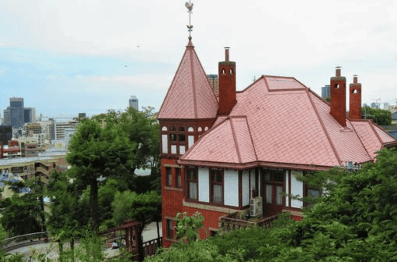 Kobe: Ikuta Shrine, Kitano District, and Harborland Tour - Experience Details