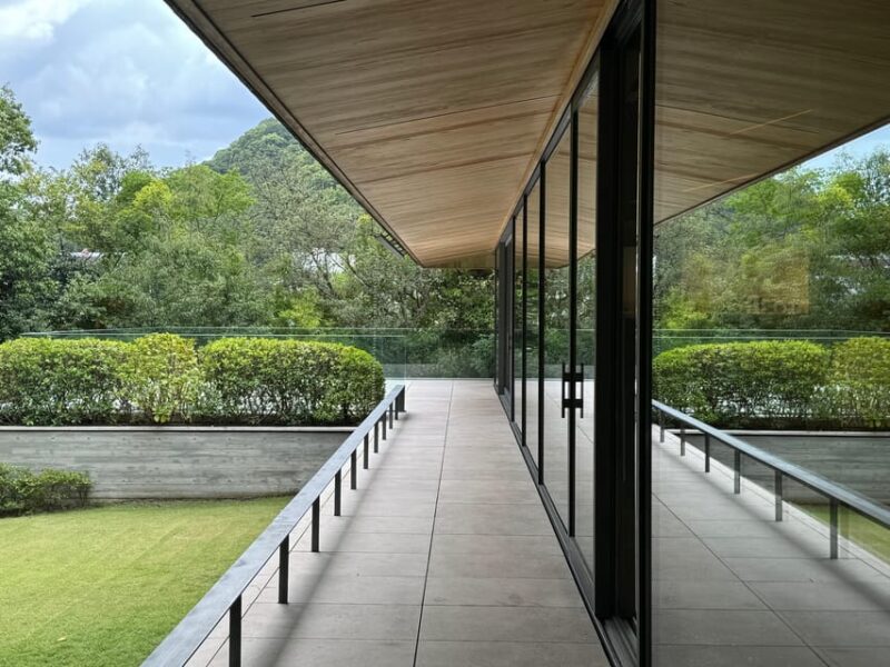 Kobe: Private Guided Tour of Takenaka Carpentry Tools Museum - Tour Itinerary