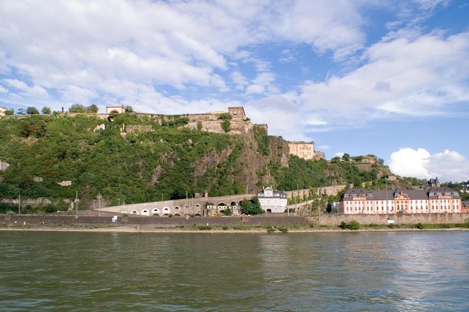 Koblenz Day Trip from Frankfurt: Ehrenbreitstein Fortress, Rhine Valley Cable Car Ride and German Dinner - Key Points