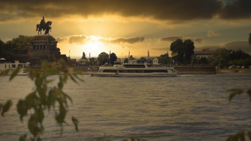 Koblenz: Sunset Boat Cruise - The Sum Up