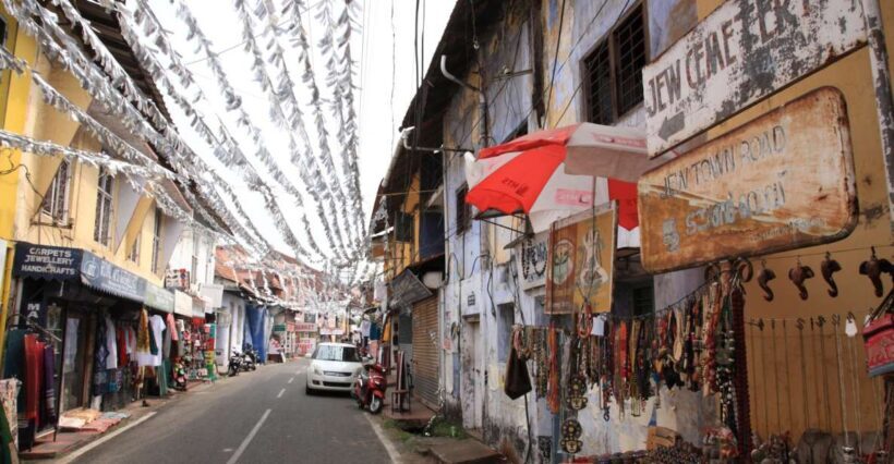 Kochi: Jewish Town Guided Walking Experience - Who Should Consider This Tour?