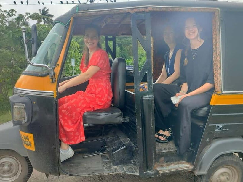 Kochi: Tuk-Tuk Tour with Pickup From Cruise Ships - Exploring Kochi in a Tuk-Tuk: A Closer Look