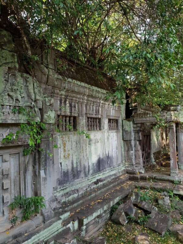 Koh Ker, Beng Mealea and floating village. - FAQ